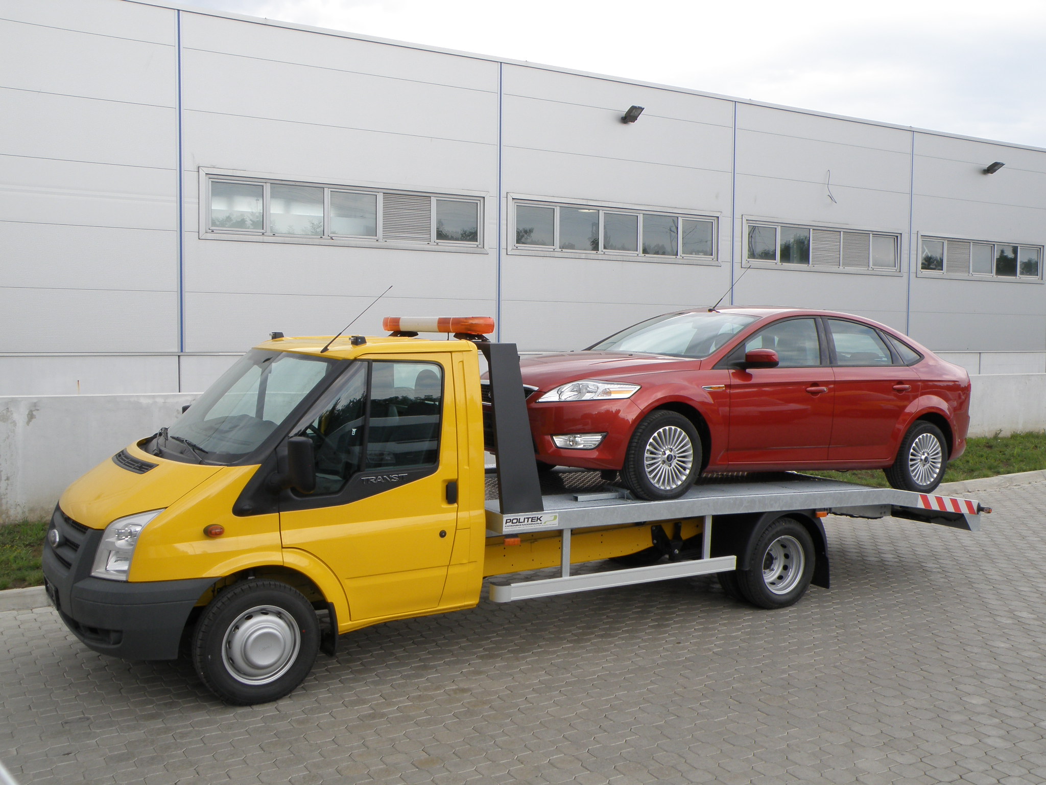 Domaća auto-platforma na Fordovom Transitu