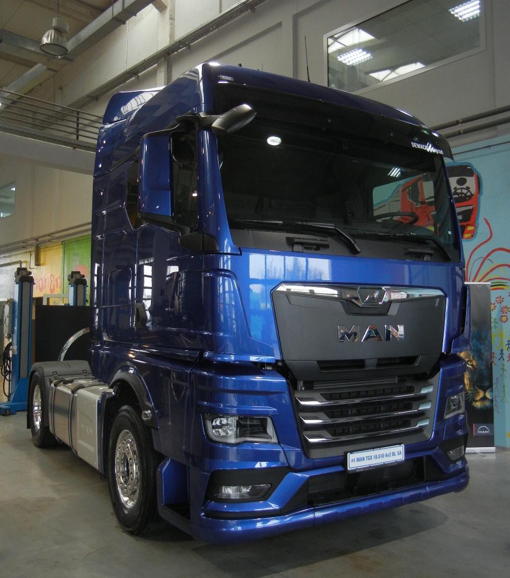 Boem Transporti prvi vlasnik MAN-ovog kamiona nove generacije - KAMIONI.NET