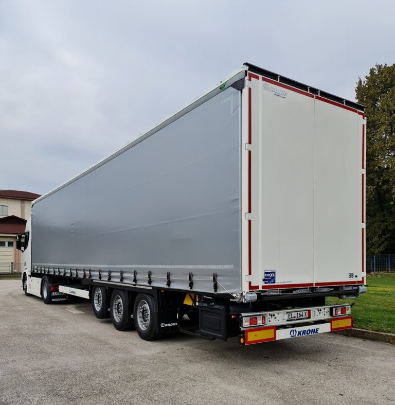 Isporučena prva poluprikolica KRONE Profi Liner nove generacije